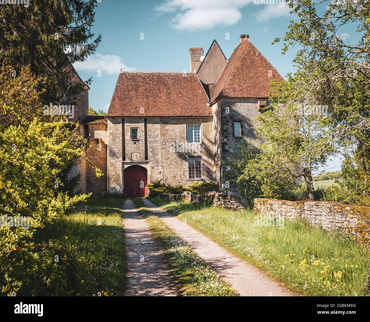 Old french countryside house hi-res stock photography and images - Alamy