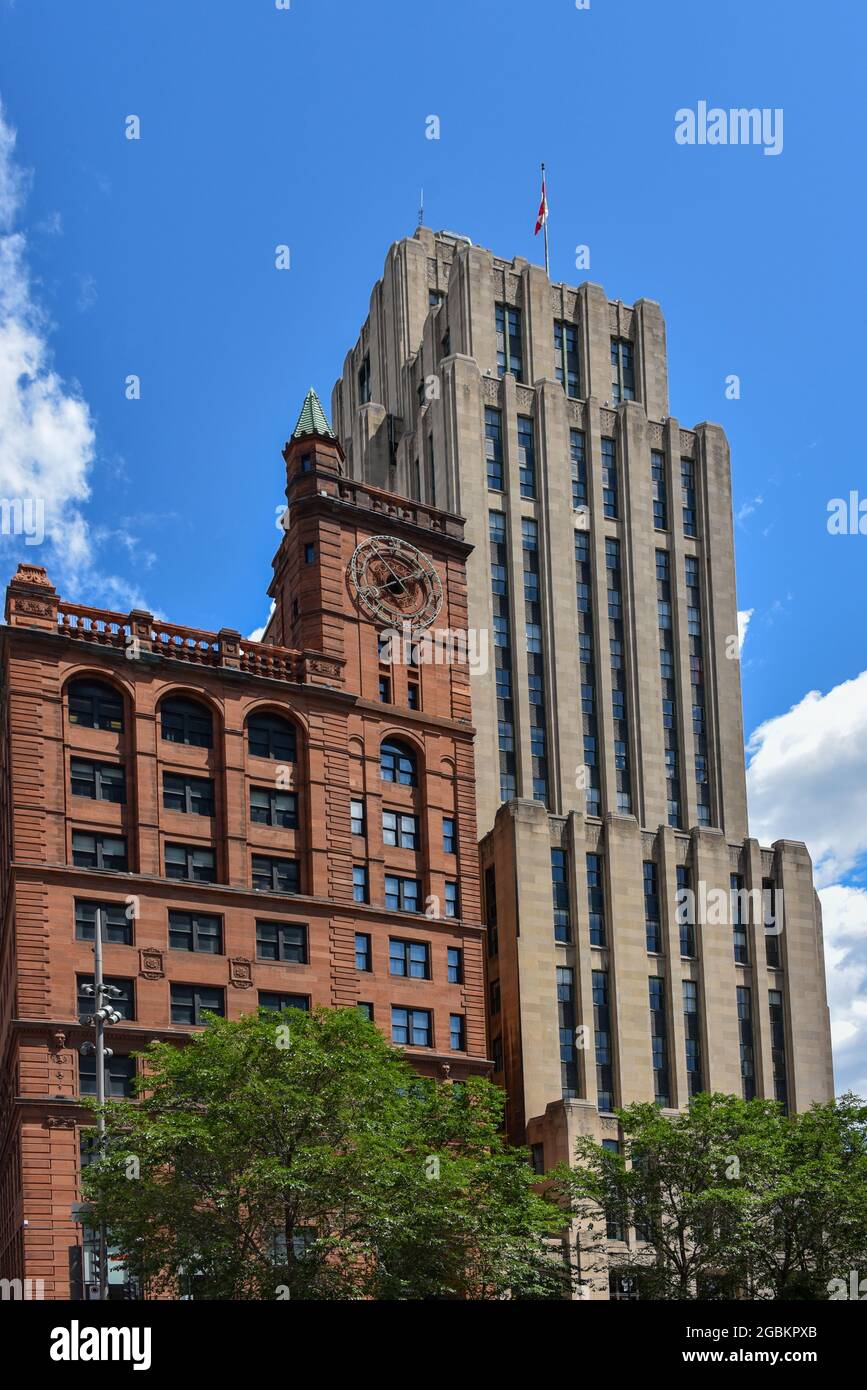 New york life insurance building hi-res stock photography and images ...