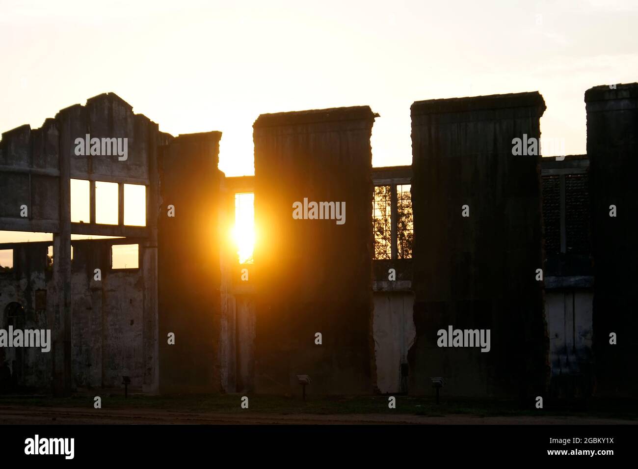 Old sugar mill ruins hi-res stock photography and images - Alamy