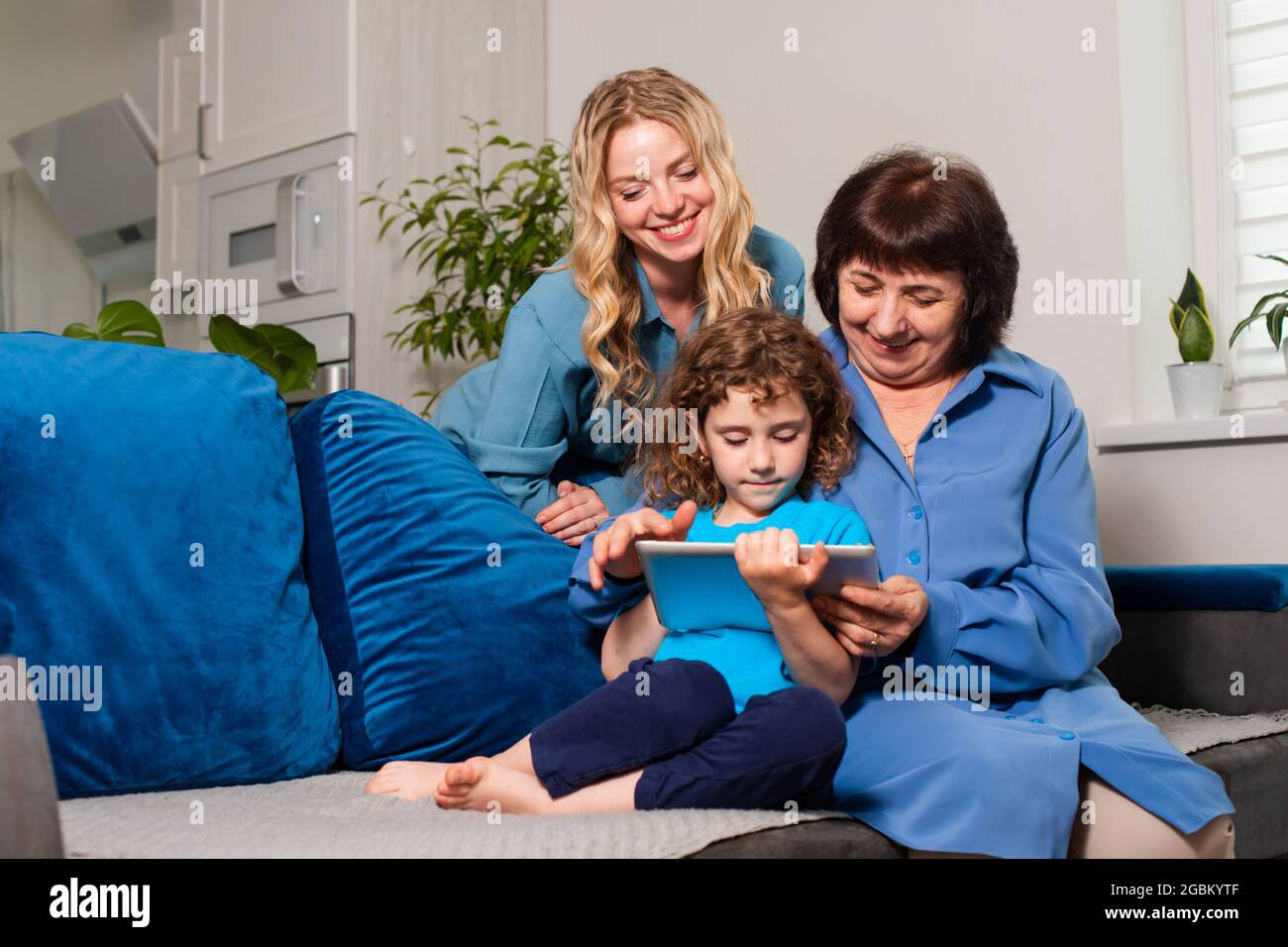 Tech proficient relatives hi-res stock photography and images - Alamy