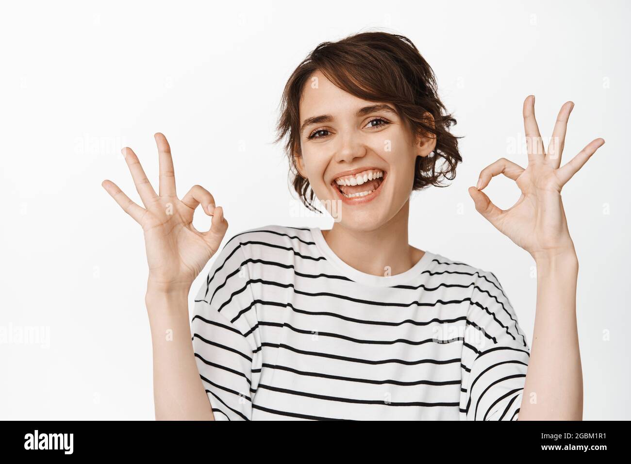 Wow really not bad, good choice. Impressed good-looking modern 20s ...