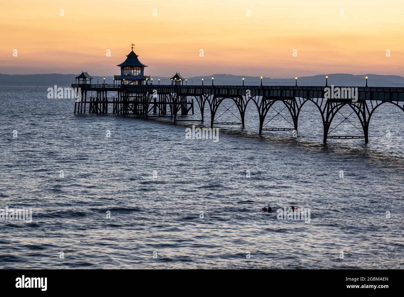 Clevedon sea swimming hi-res stock photography and images - Alamy