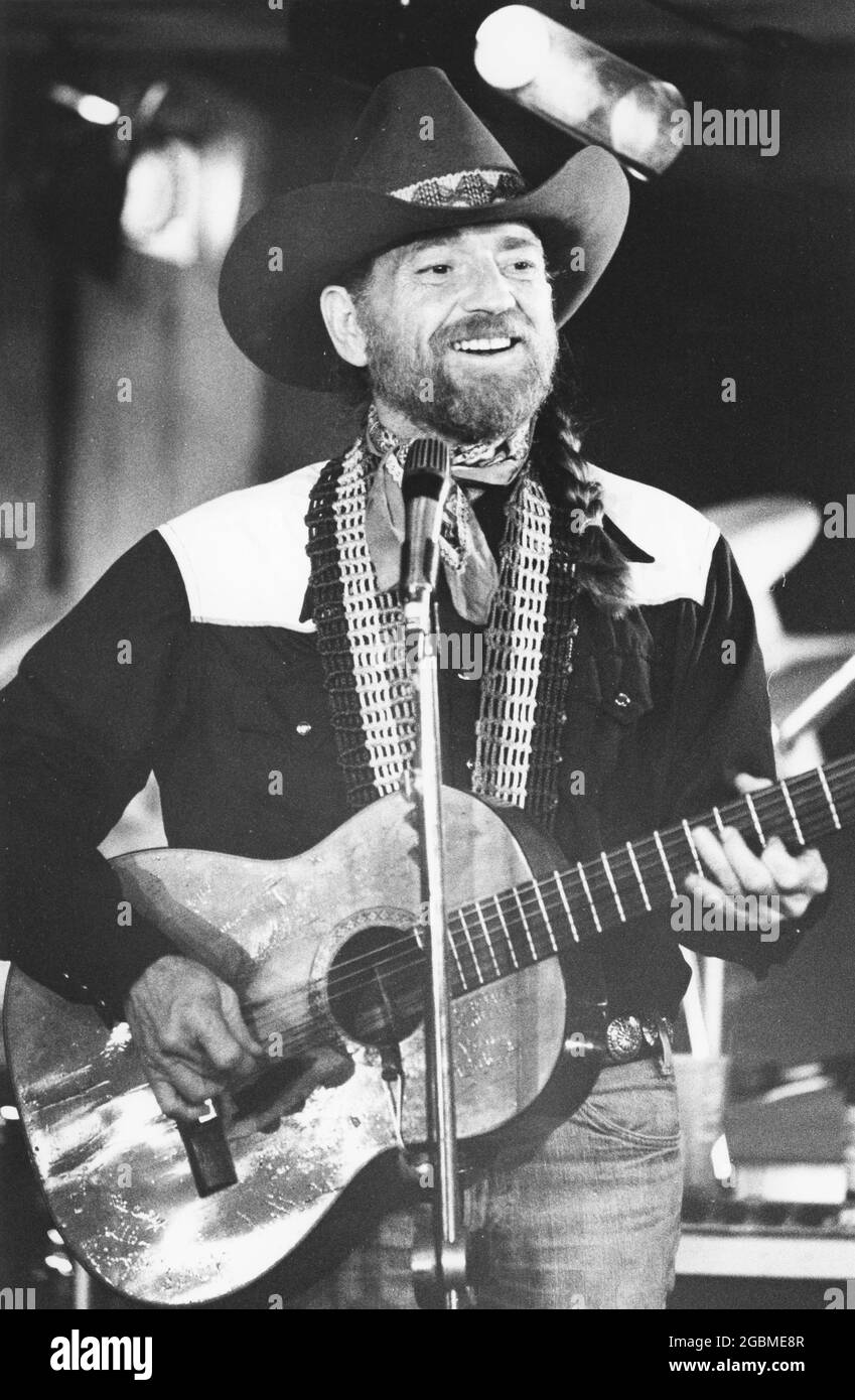 Austin, Texas USA, circa1979: Singer Willie Nelson performing in Austin ...