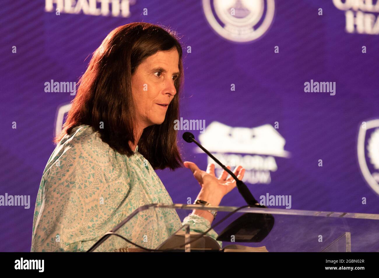 Lisa baird hi-res stock photography and images - Alamy