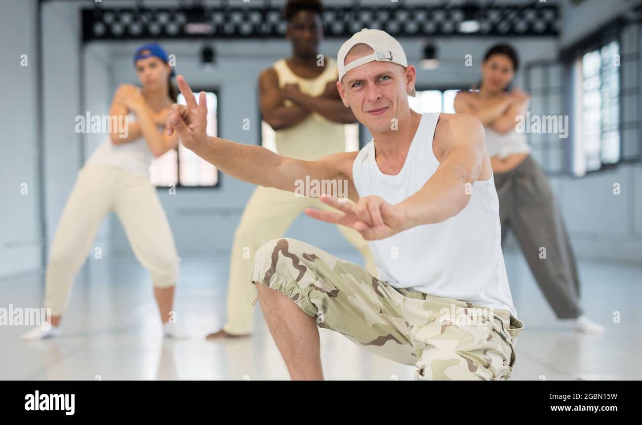 Male dancer enjoying dancing break dance Stock Photo - Alamy