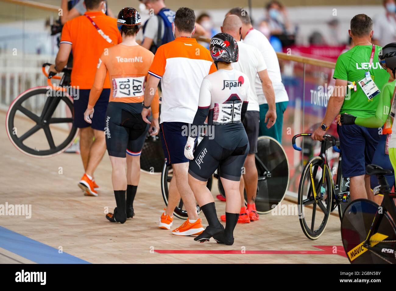 1st round womens keirin hi-res stock photography and images - Alamy