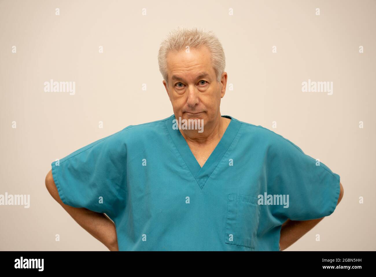 Sideways photo hi-res stock photography and images - Alamy