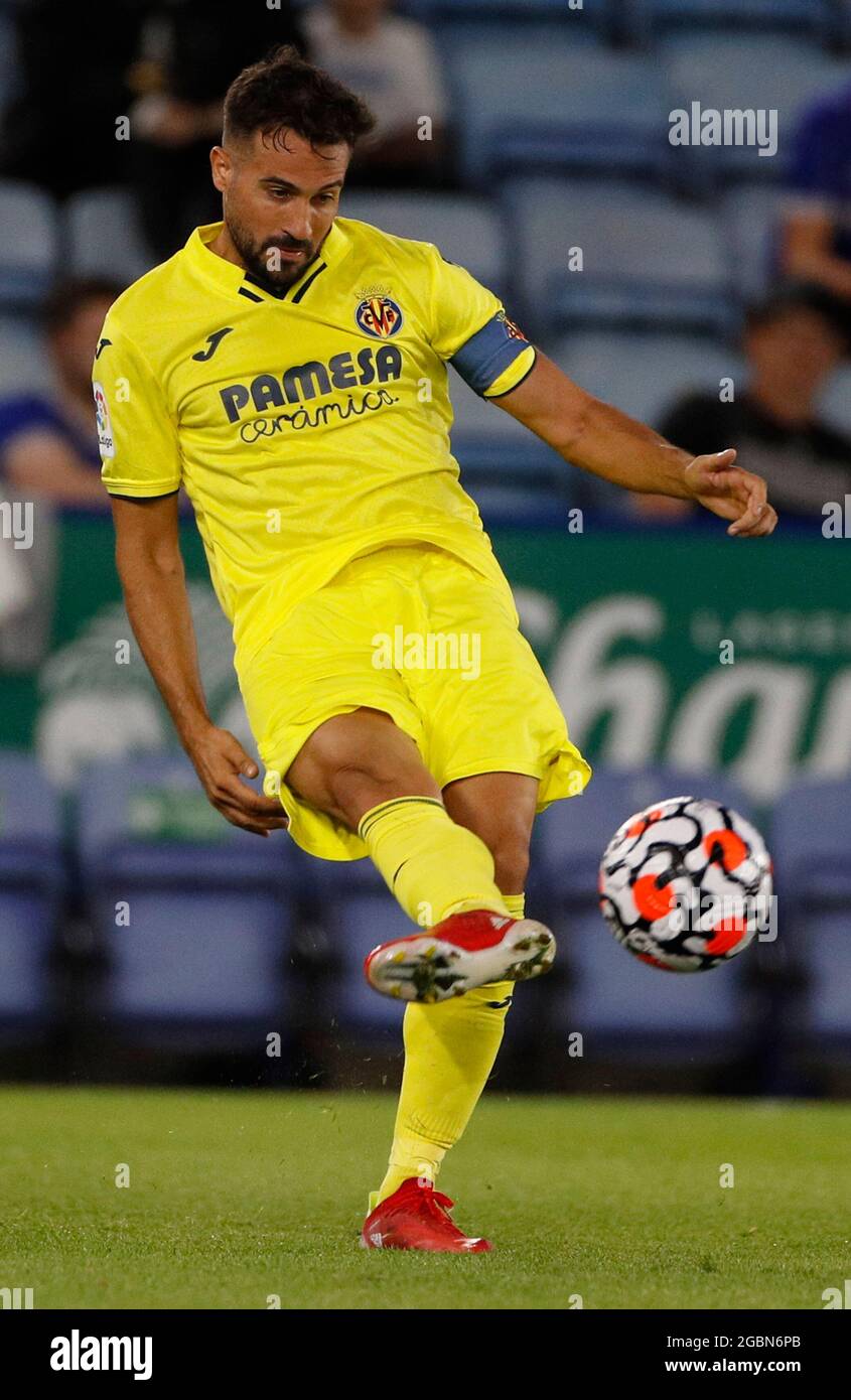 Leicester, England, 4th August 2021. Mario Gaspar of Villarreal during ...