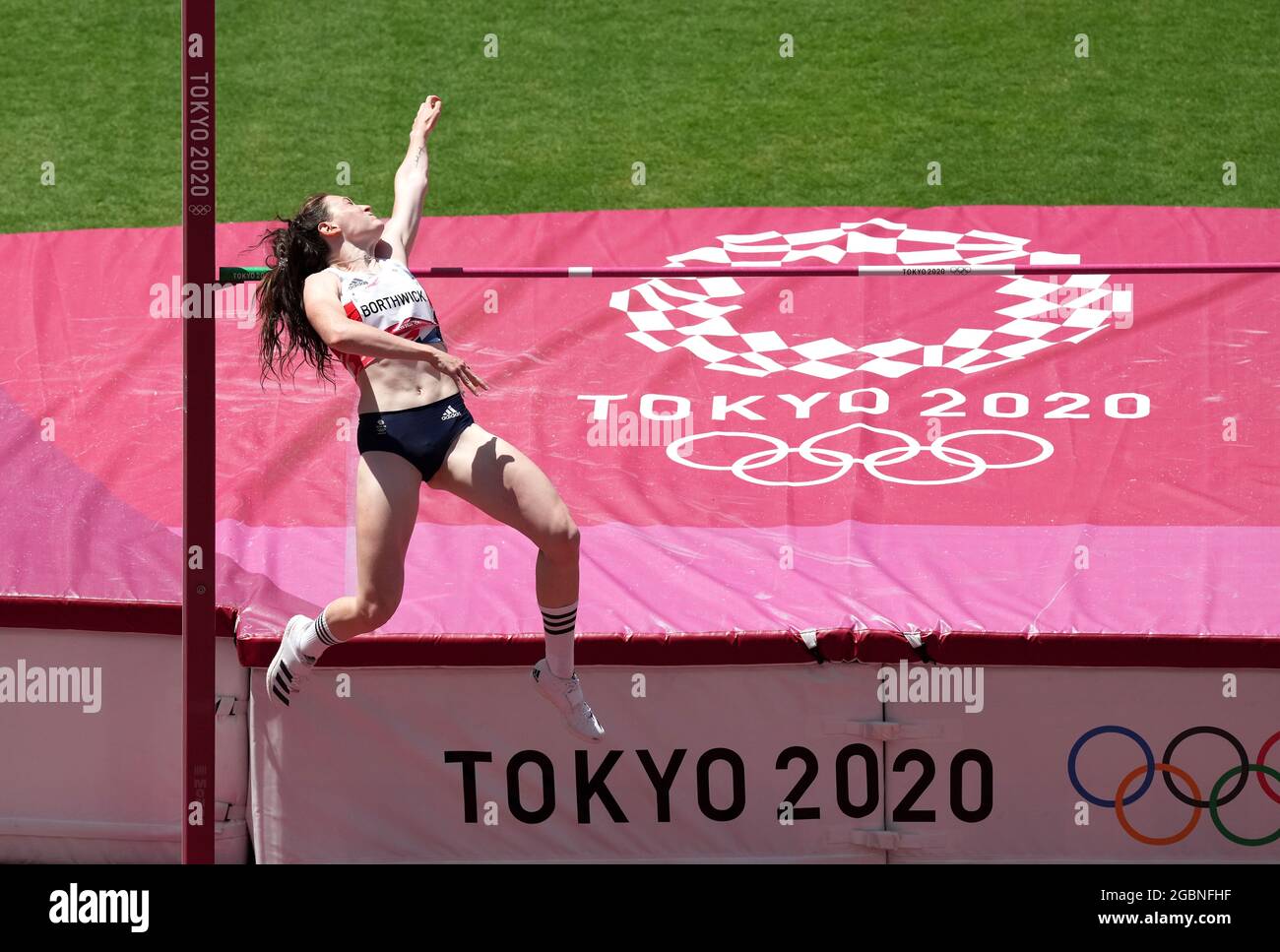 Emily borthwick athletics hi-res stock photography and images - Alamy