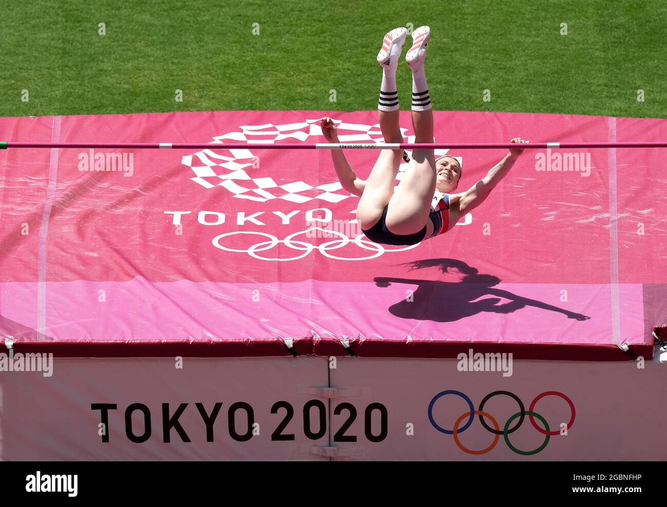 Emily borthwick athletics hi-res stock photography and images - Alamy