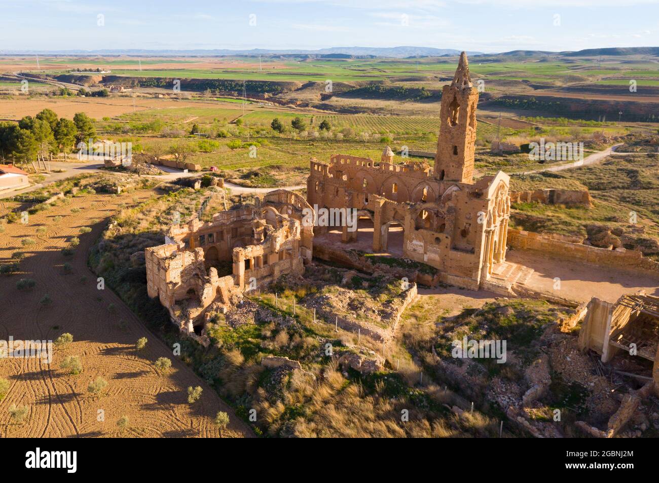 Spanish town Belchite Stock Photo - Alamy