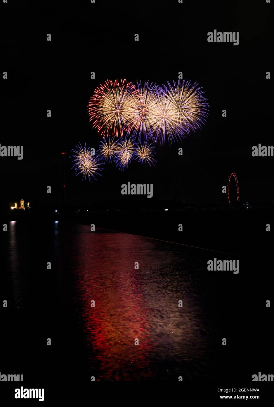 Beautiful Fireworks Celebration In Japan | Summer Season Night Festival ...