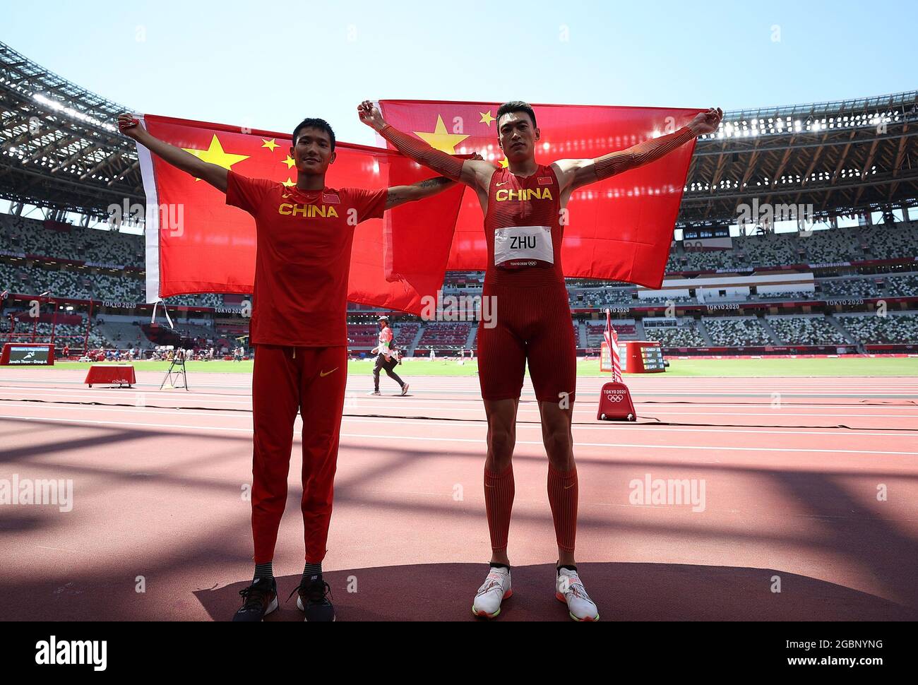 Tokyo, Japan. 5th Aug, 2021. Zhu Yaming (R) and Fang Yaoqing of China ...