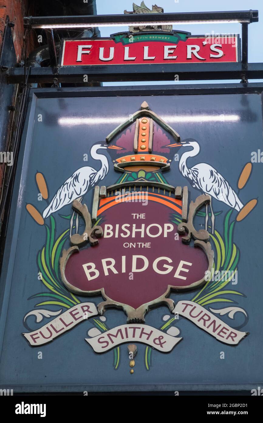 England, Hampshire, Winchester, The Bishop on the Bridge Pub Sign Stock ...