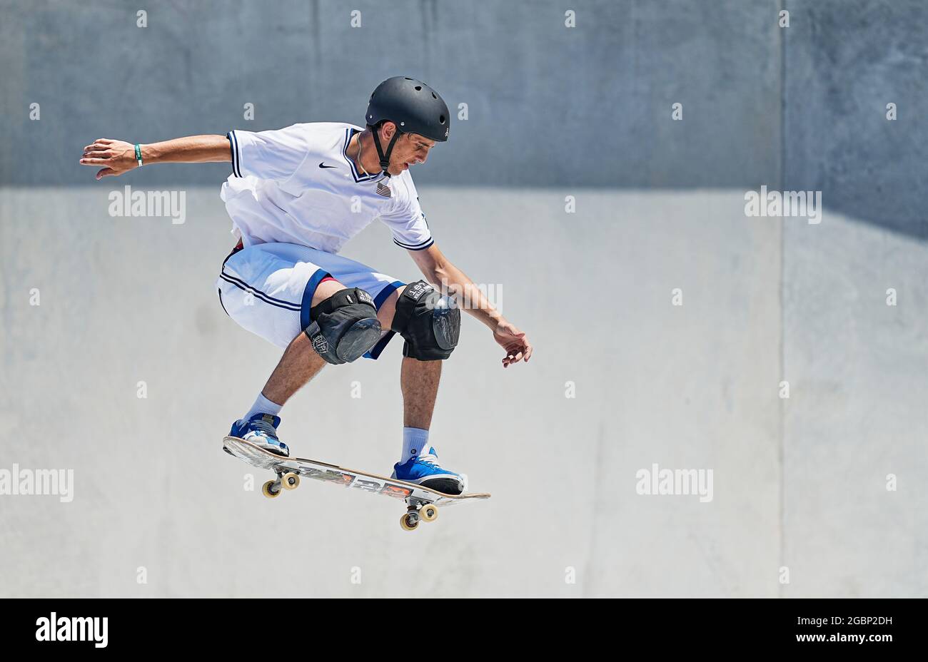 August 5, 2021: Cory Juneau from United States winning bronze at men's ...