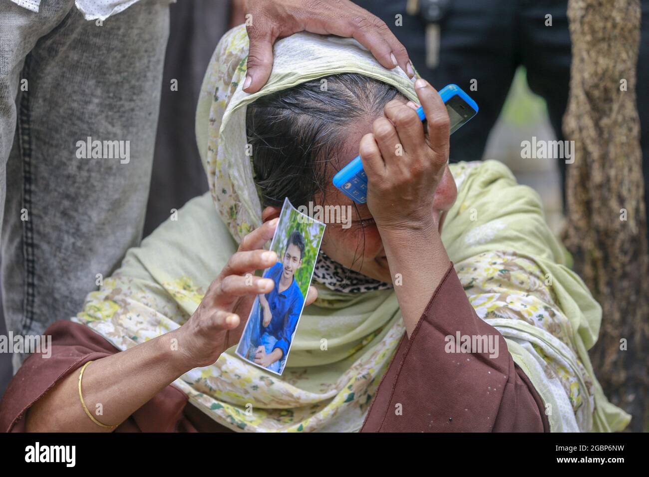 Nazma Begum breaks down in tears while receiving her beloved son Ripon ...