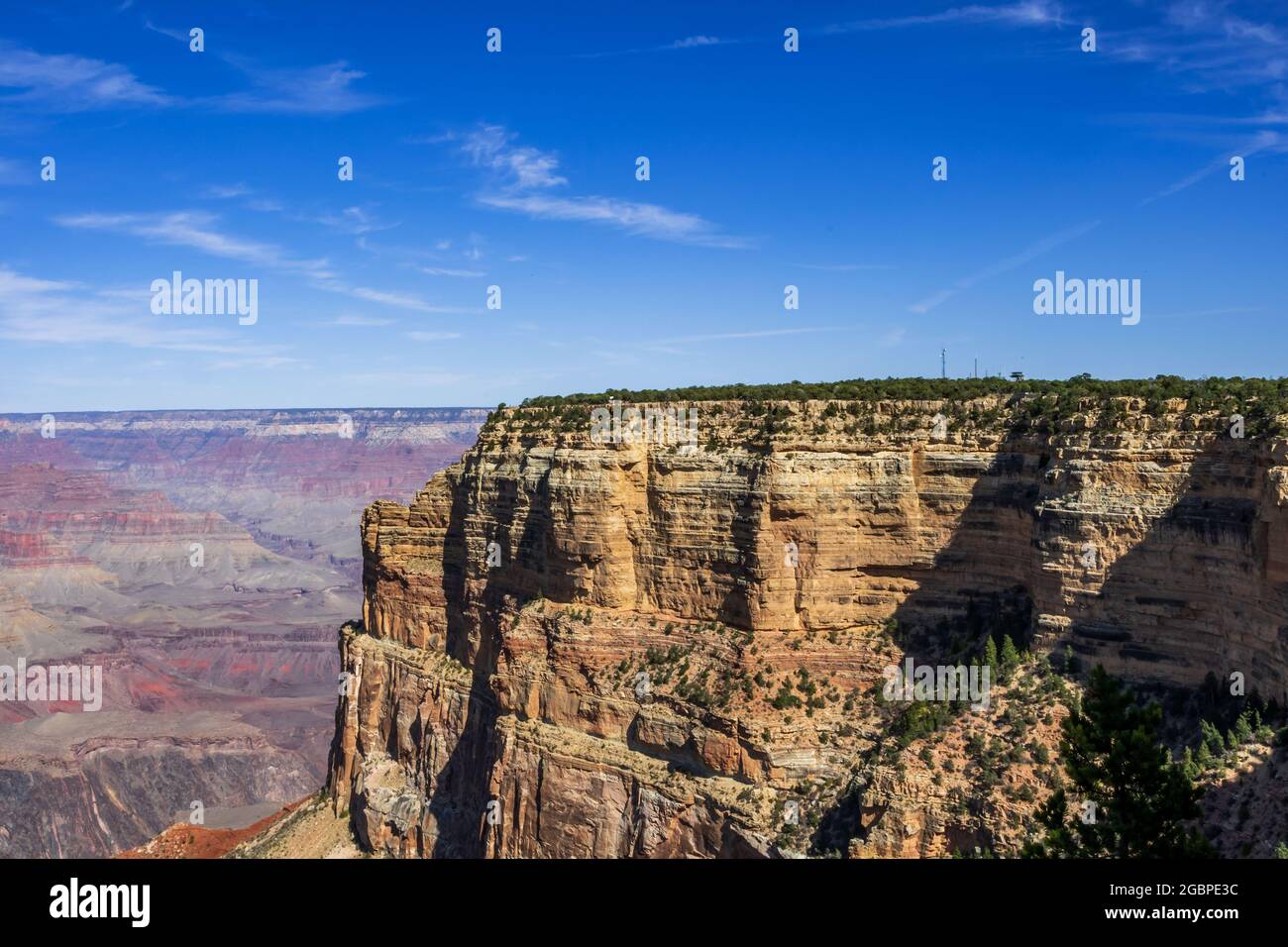 An overlooking landscape view of Grand Canyon National Park, Arizona ...