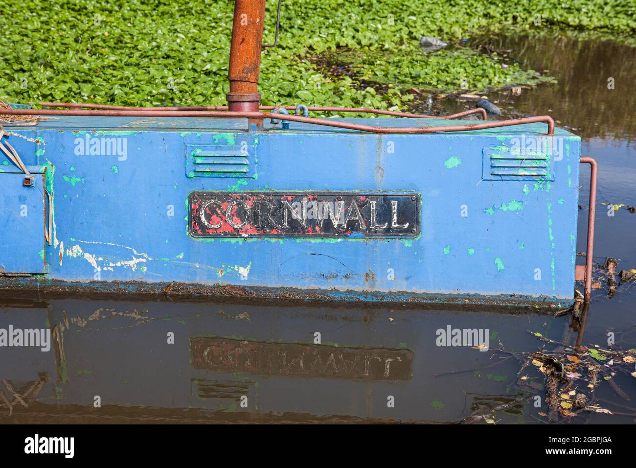 Boatwreck hi-res stock photography and images - Alamy