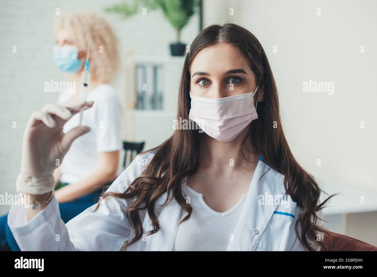 Medical sister hi-res stock photography and images - Alamy