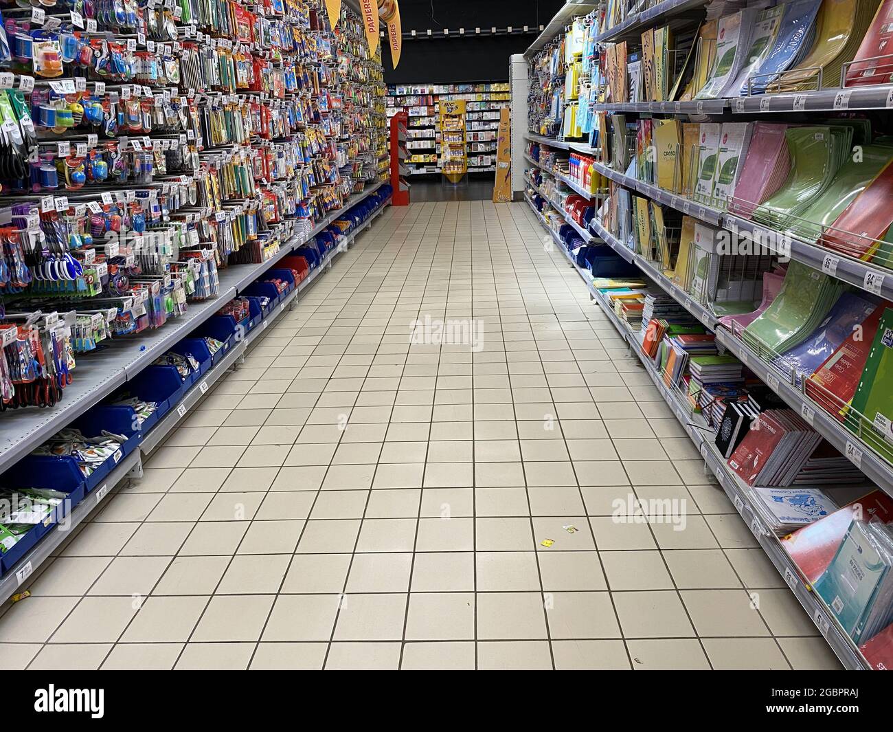 Marjane retail hi-res stock photography and images - Alamy