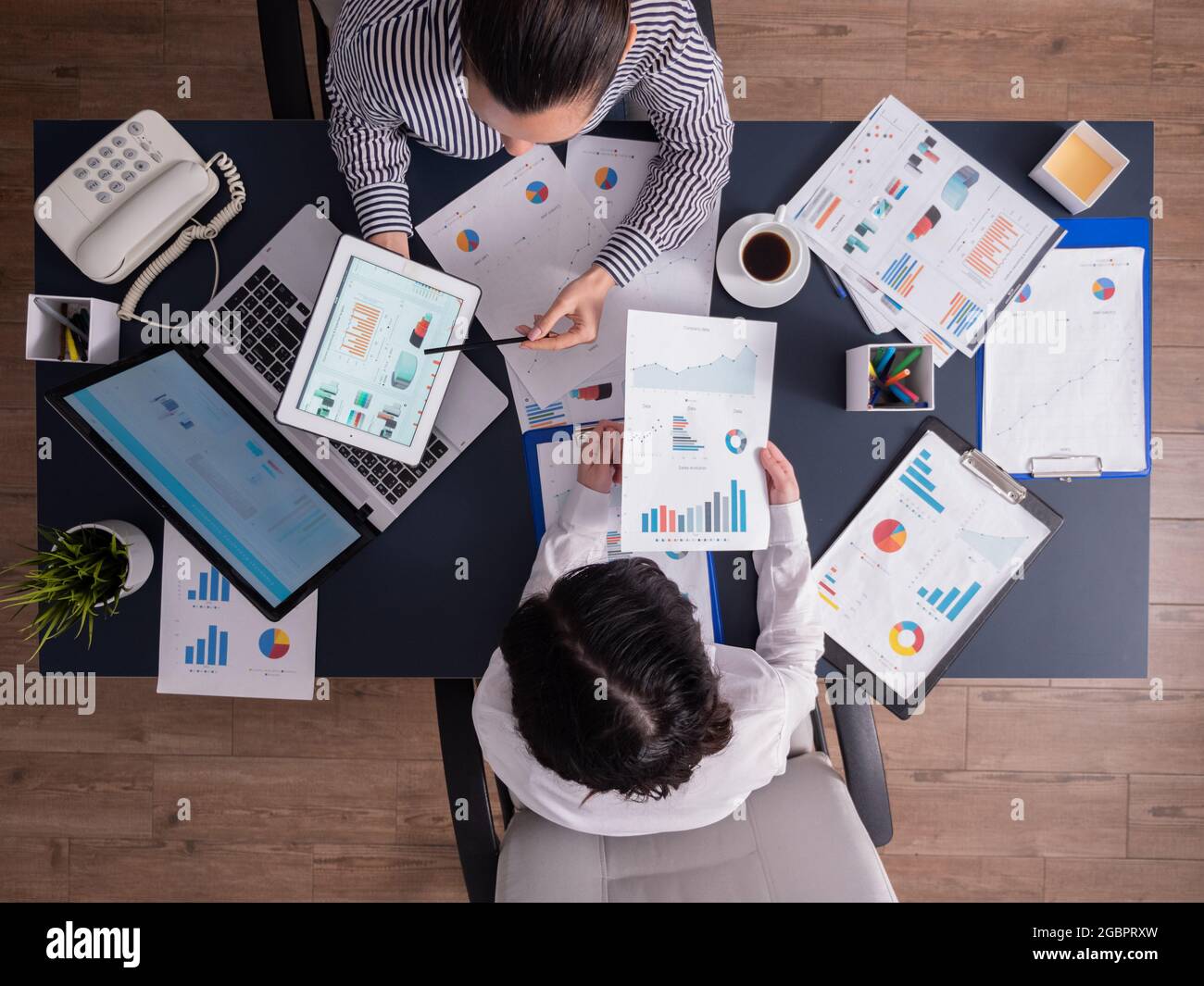 Employee office corproate hi-res stock photography and images - Alamy