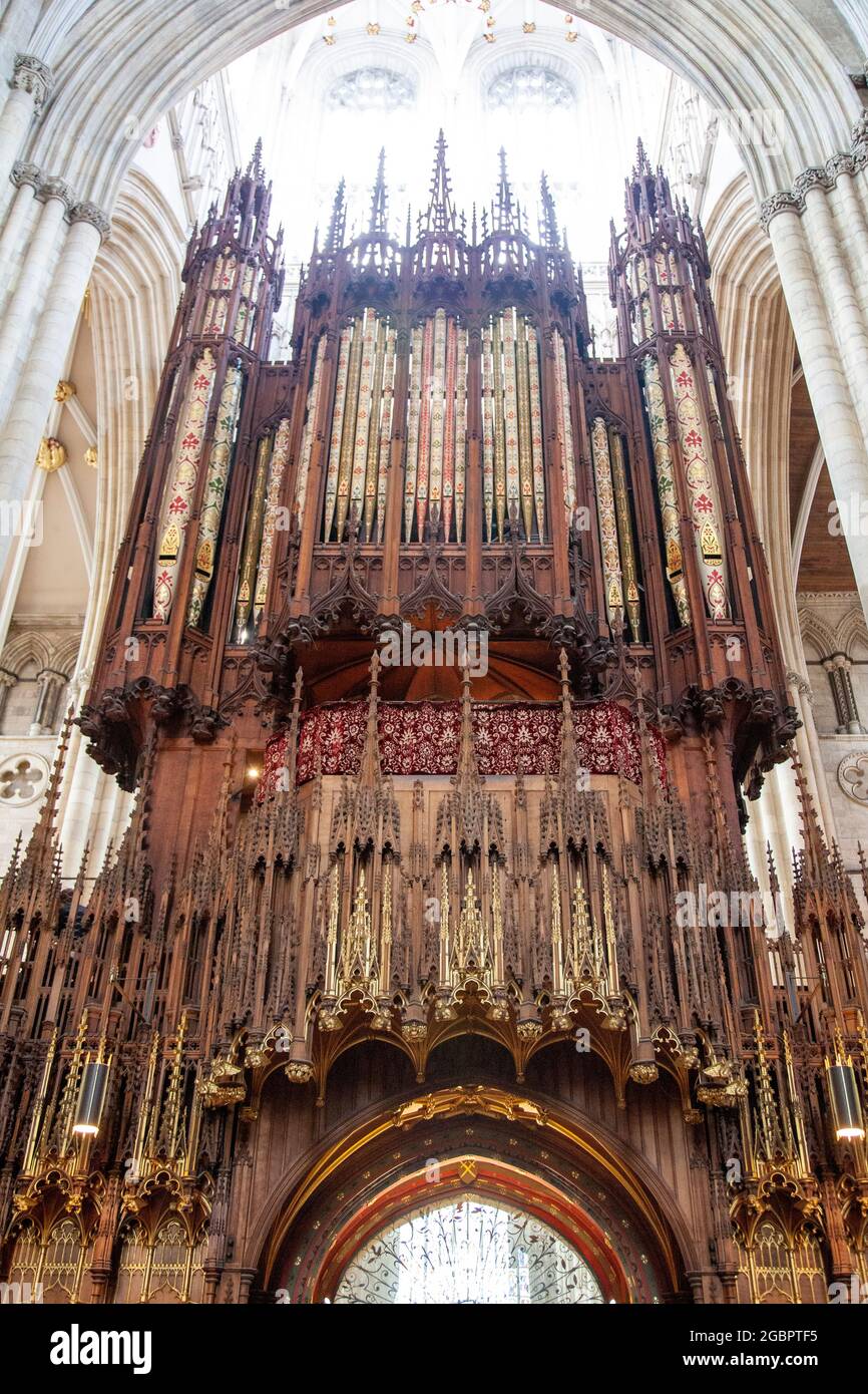 Grand Organ in the CHoir of York Minster - York, UK Stock Photo - Alamy