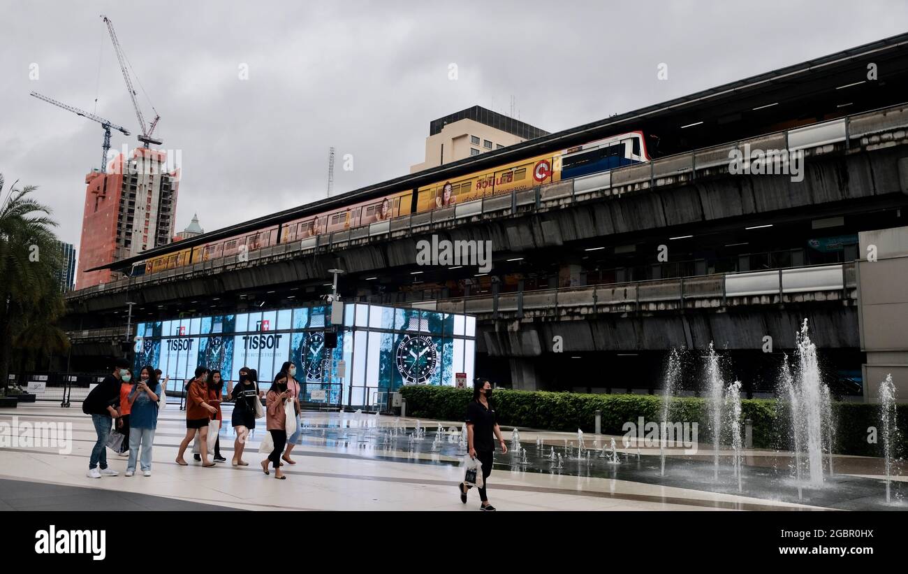 BTS Skytrain Station Siam Square Bangkok Thailand view from Siam ...