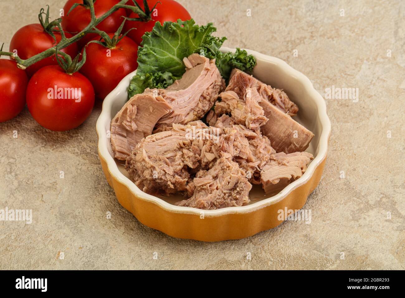 Tasty Canned tuna fillet in the bowl Stock Photo - Alamy
