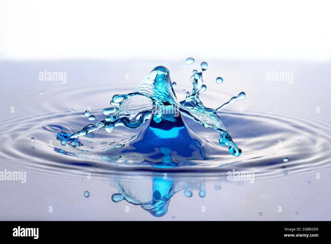 Water drop collision with abstract effect Stock Photo - Alamy
