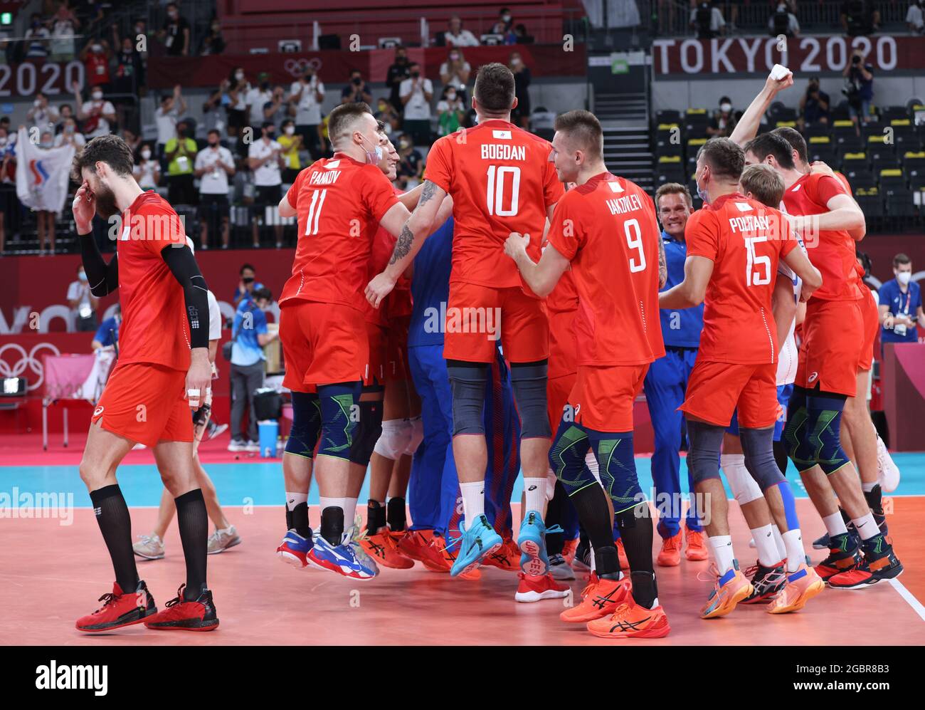 Tokyo, Japan. 5th Aug, 2021. Players of ROC celebrate after the men's ...