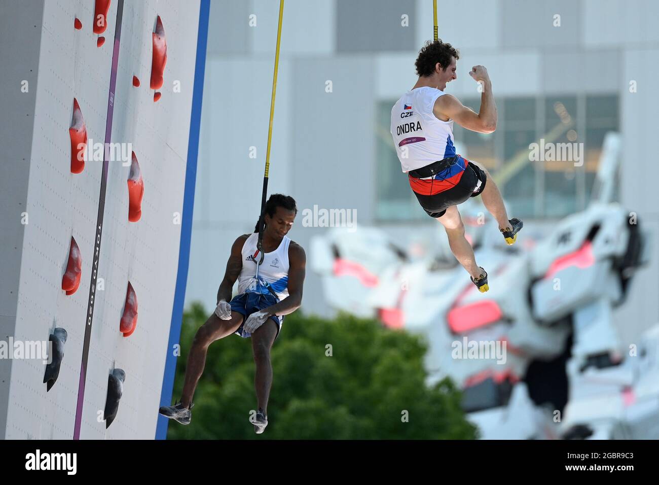 Tokyo, Japan. 05th Aug, 2021. Czech climber Adam Ondra competes during ...