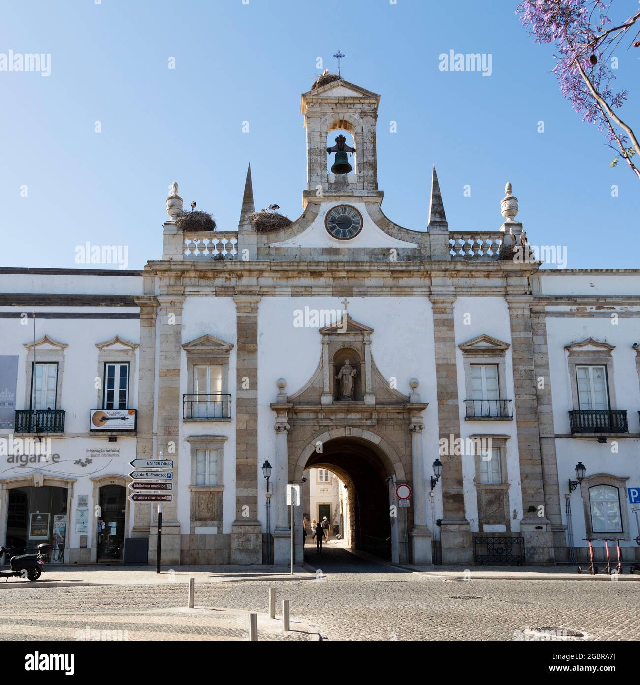 geography / travel, Portugal, Algarve, Faro, city gate, Arco da Vila ...