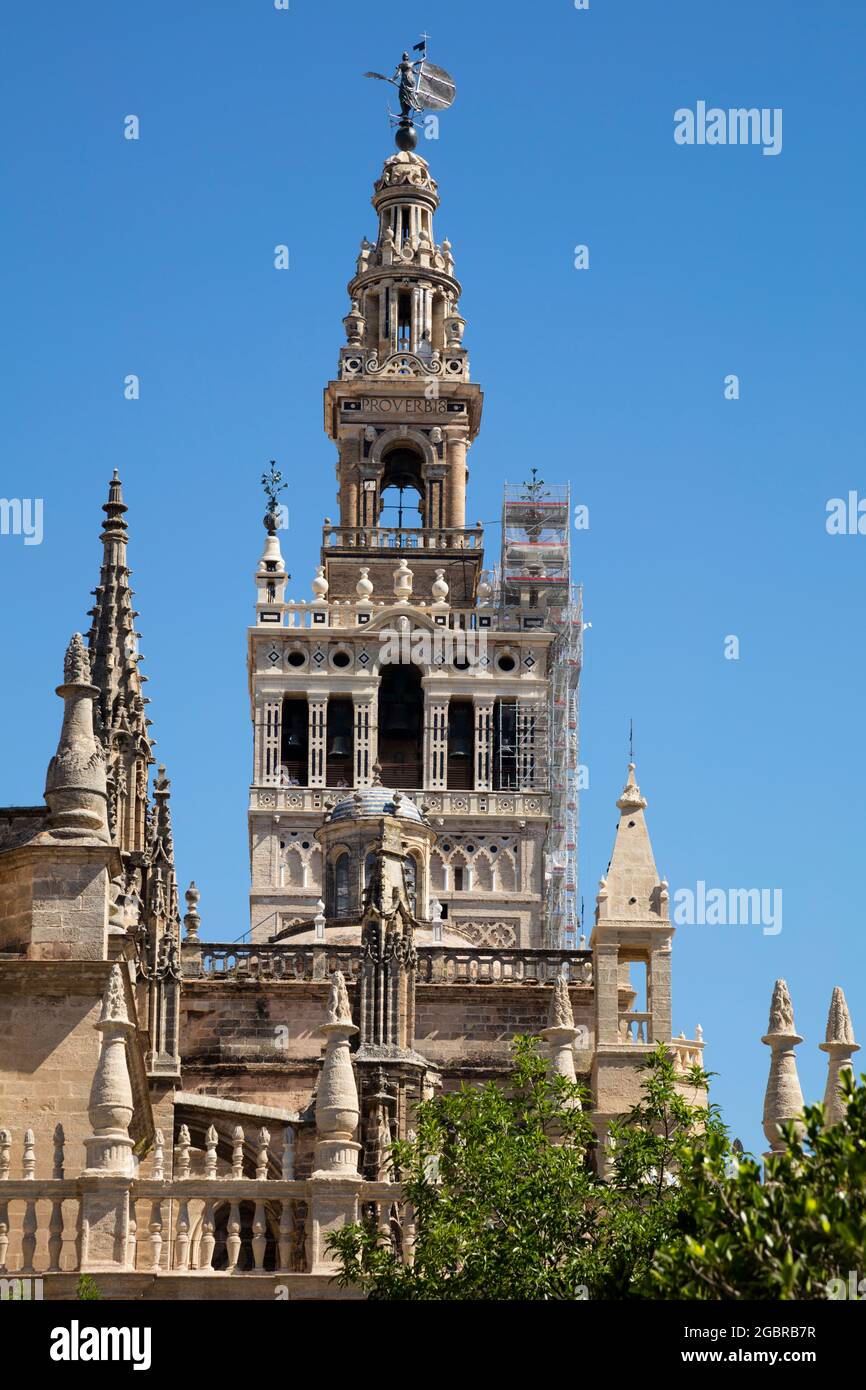 Seville churches hi-res stock photography and images - Alamy