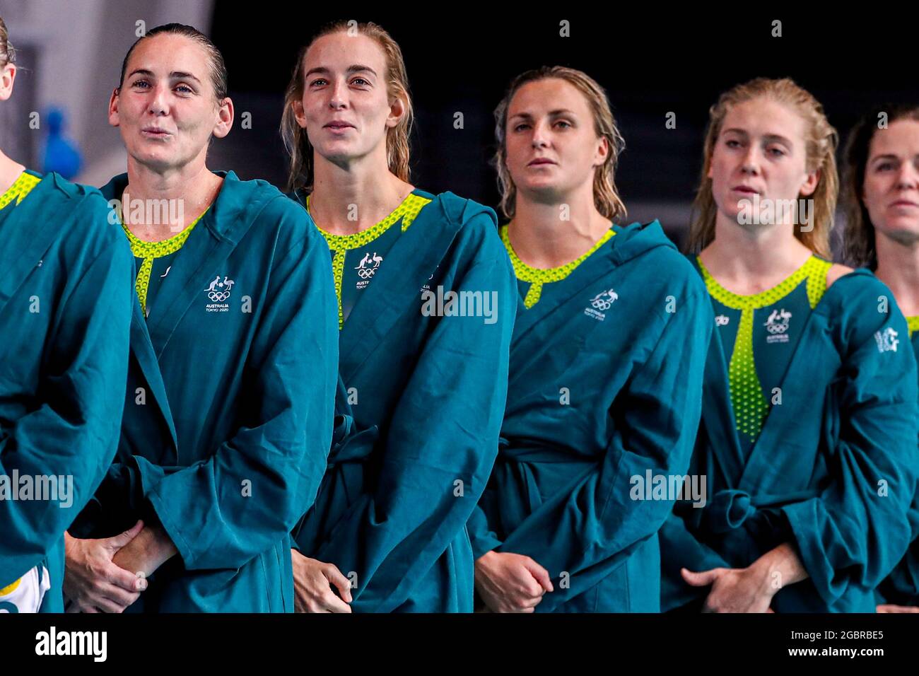 TOKYO, JAPAN - AUGUST 5: Bronwen Knox of Australia, Elle Armit of ...