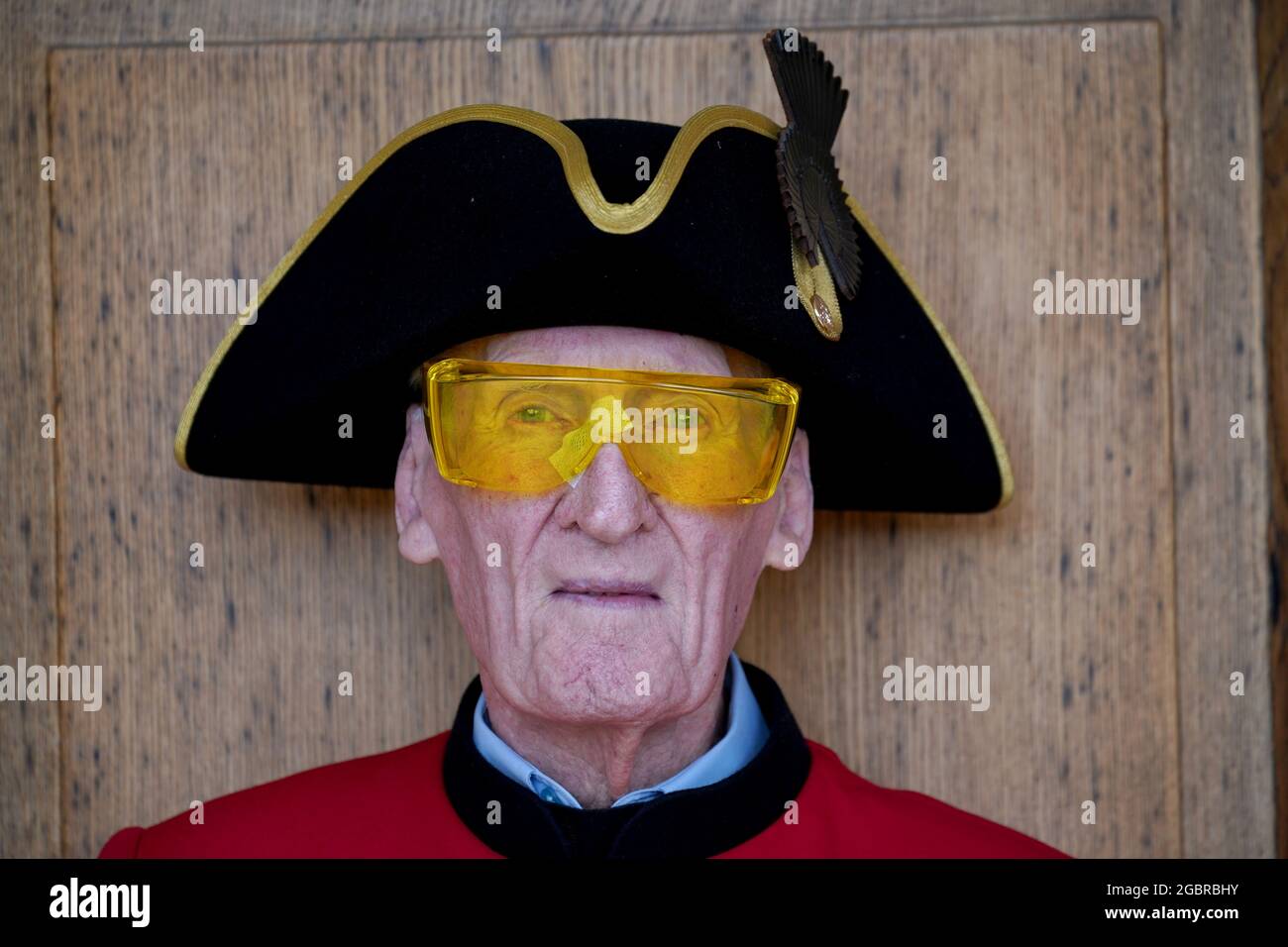 Chelsea pensioner Bob Sullivan, 98, ahead of the annual Founder's Day ...
