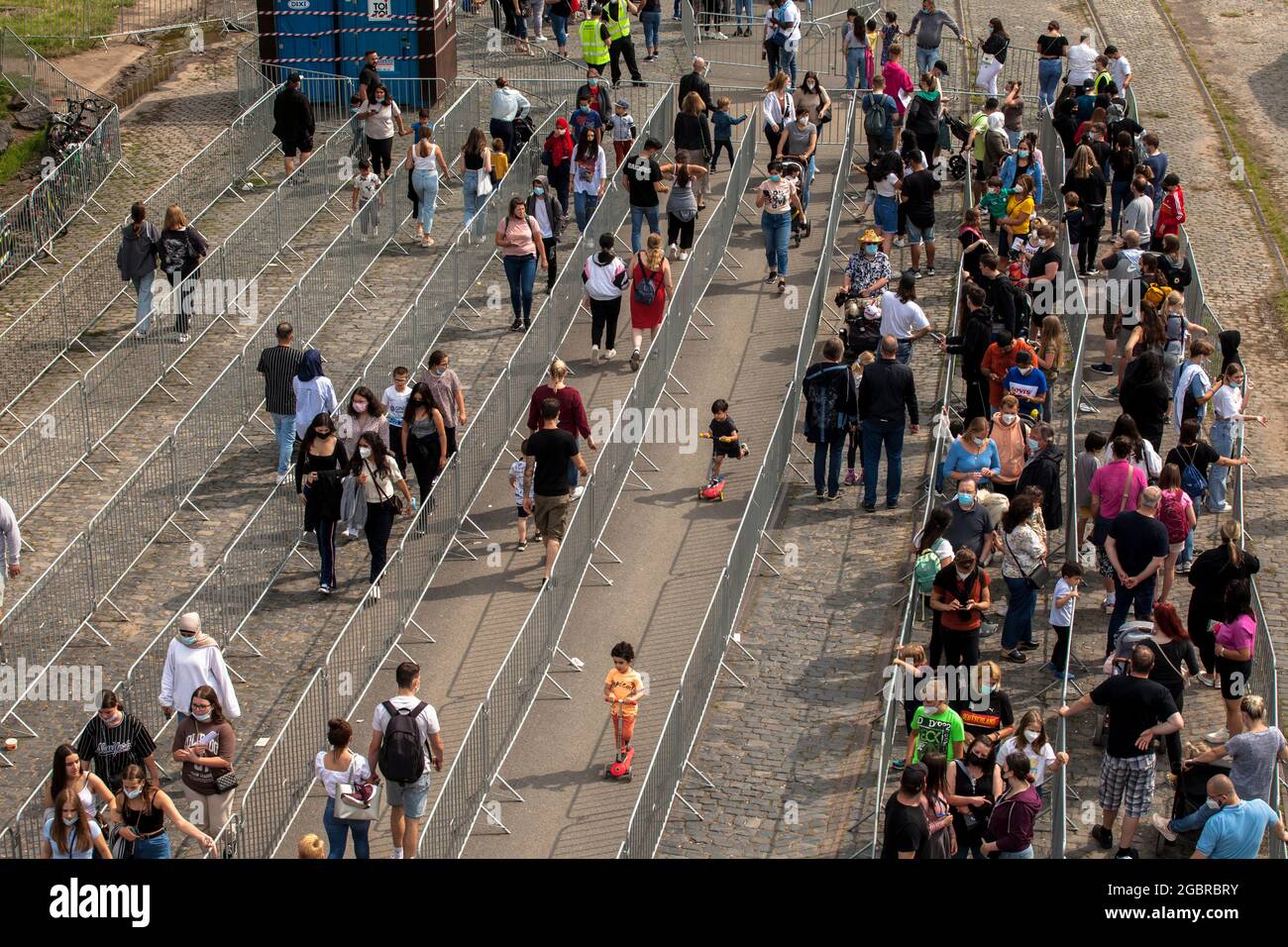 Temporärer freizeitpark hi-res stock photography and images - Alamy