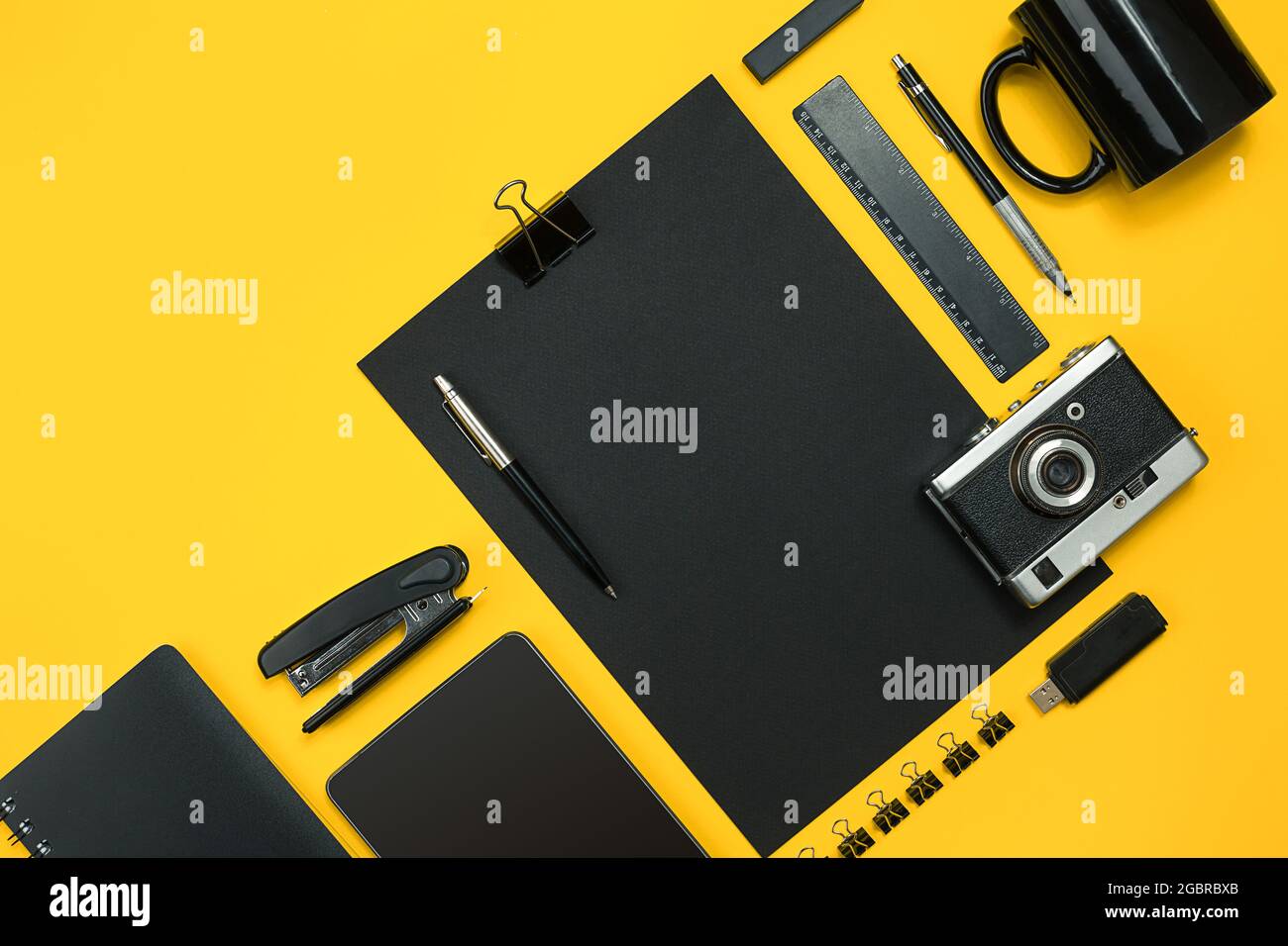 Workplace with office items and business elements on a desk. Con Stock ...