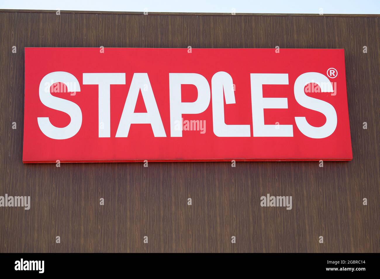 A shop sign of STAPLES, on July 27, 2021 in Lisboa, Portugal. Photo by ...