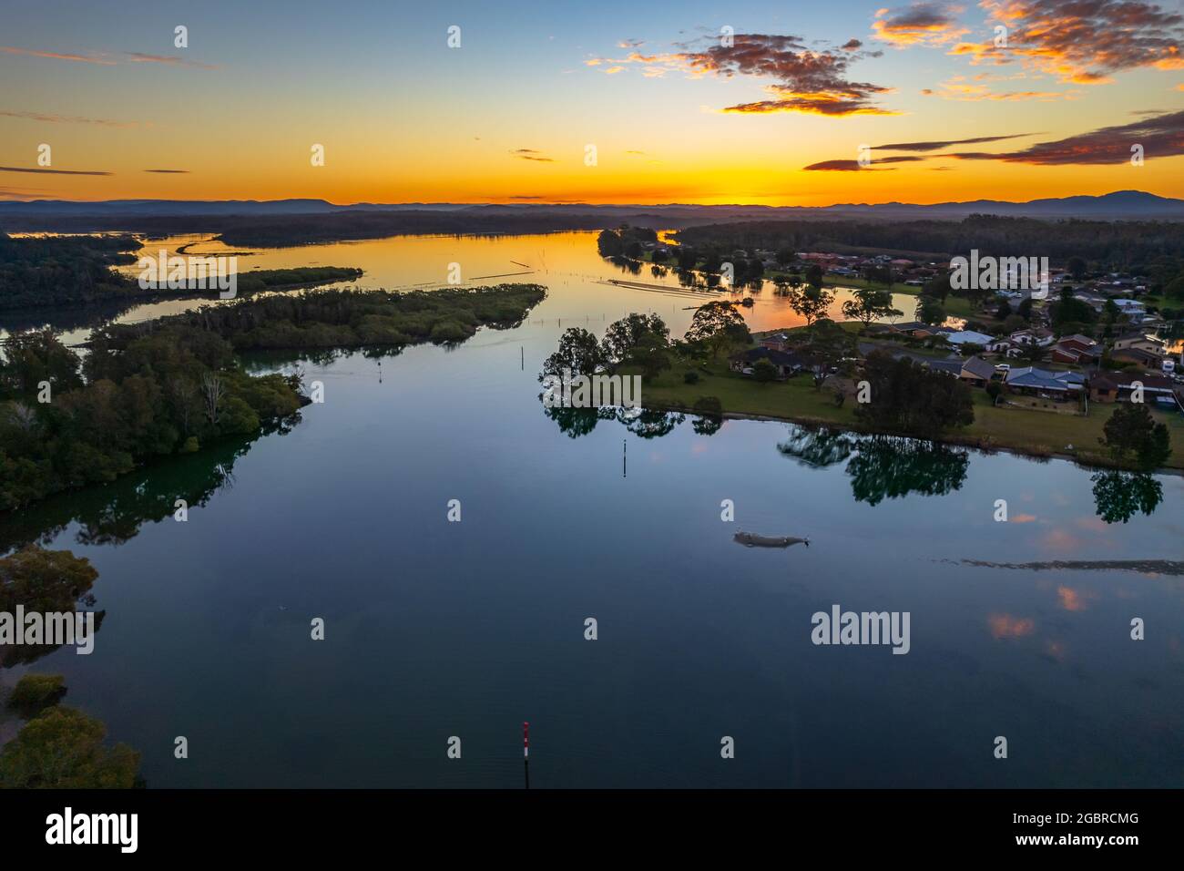 Waterscape Sunset at Ohmas Bay in Forster-Tuncurry on the Barrington ...