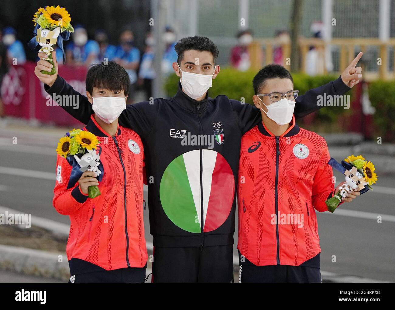Tokyo, Japan. 5th Aug 2021. Massimo Stano of Italy (C) poses with his ...