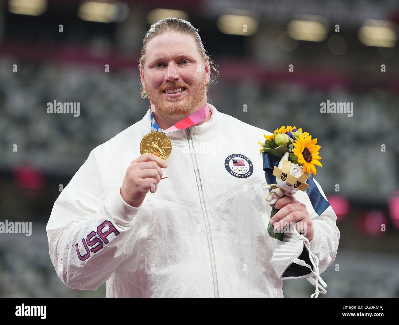 Tokyo, Japan. 5th Aug, 2021. Gold medalist Ryan Crouser of the United ...