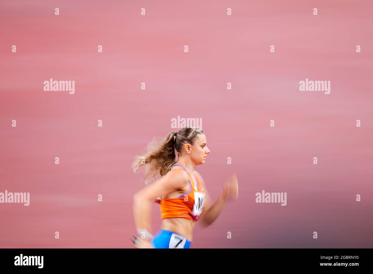 TOKYO, JAPAN - AUGUST 5: Laura de Witte of the Netherlands competing on ...