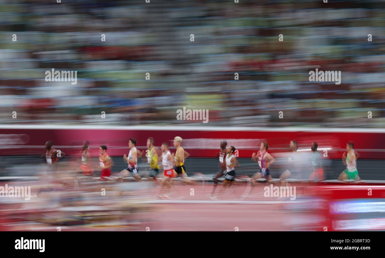 1500m semi finals hi-res stock photography and images - Alamy