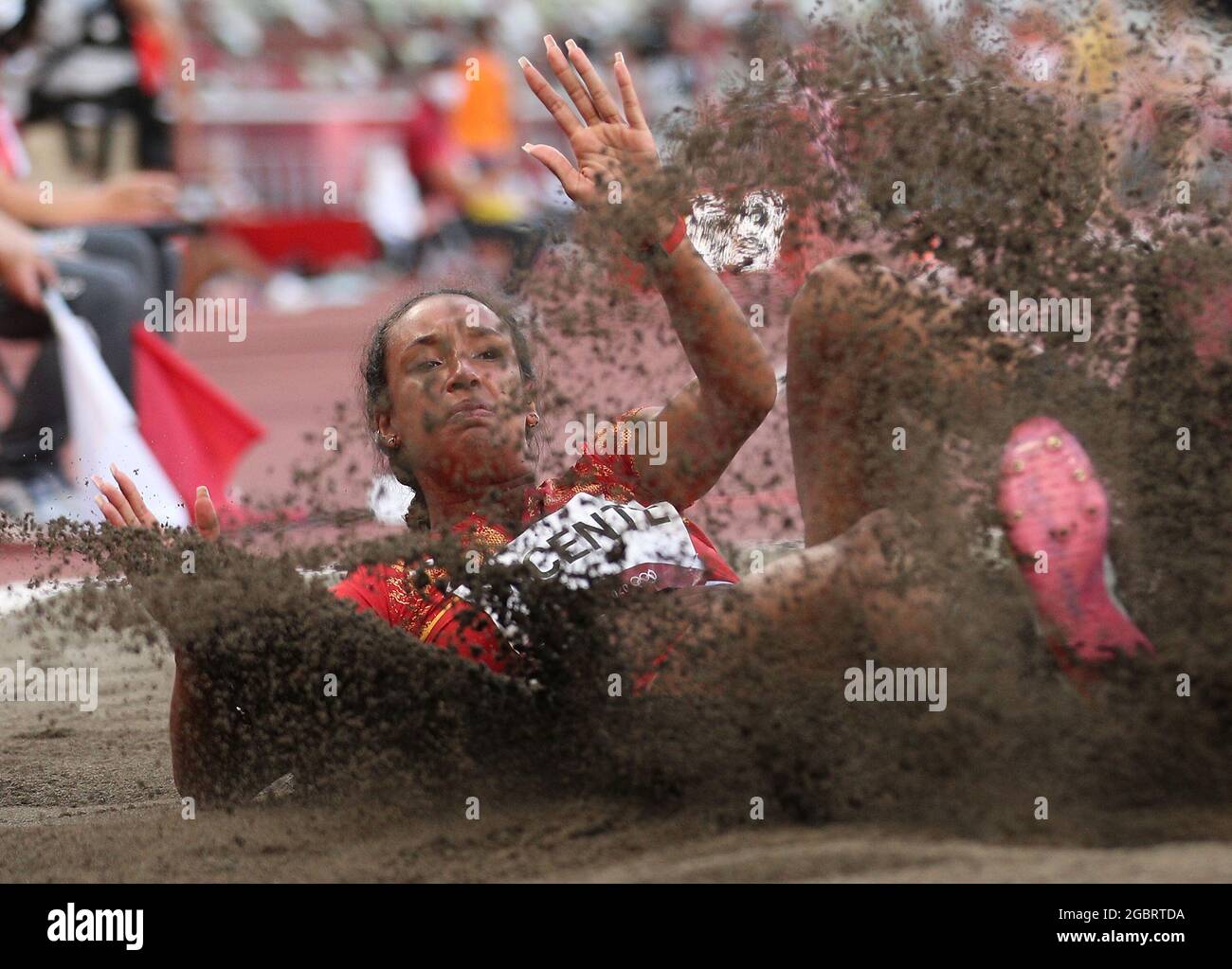 Tokyo, Japan. 5th Aug, 2021. Maria Vicente of Spain competes during the ...