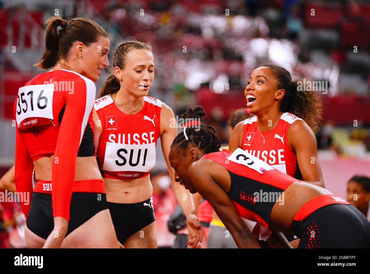 Tokyo olympics relay 400m hi-res stock photography and images - Alamy