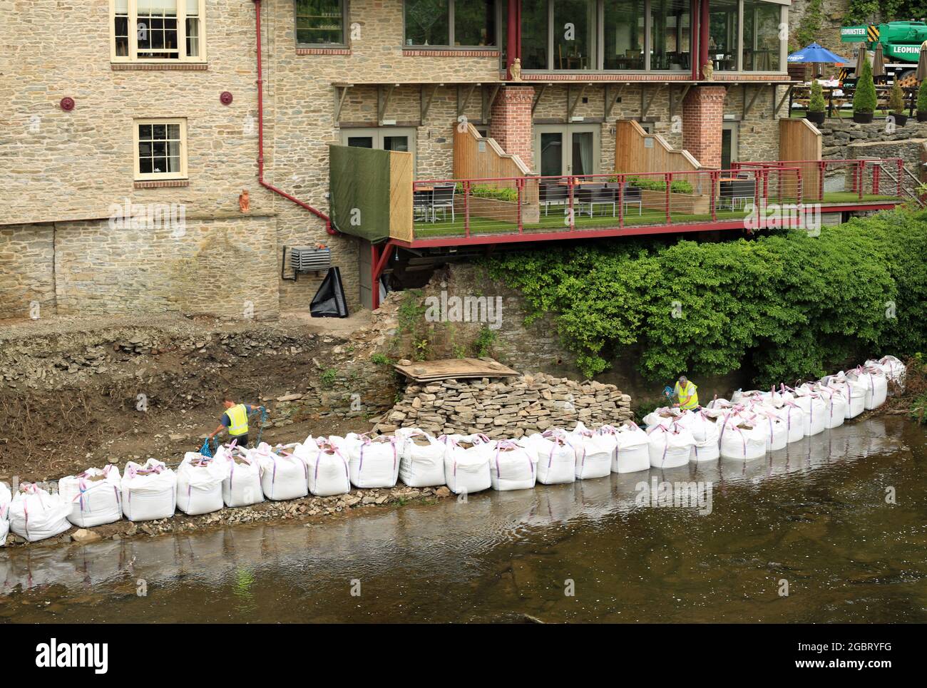 River bank erosion hi-res stock photography and images - Alamy