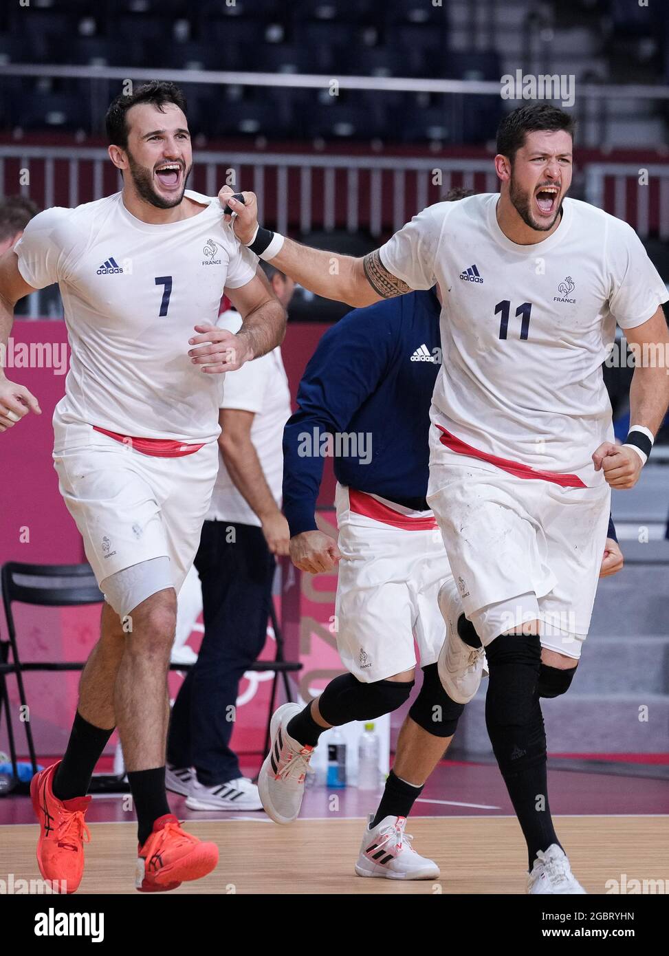 Tokyo. 5th Aug, 2021. Romain Lagarde (L) and Nicolas Tournat of France ...