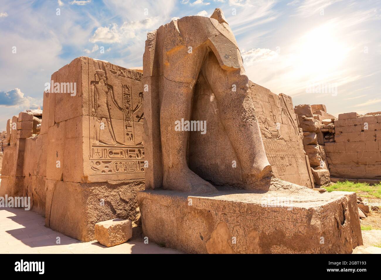 Ancient statue remnants, Karnak Temple of Luxor, Egypt Stock Photo - Alamy
