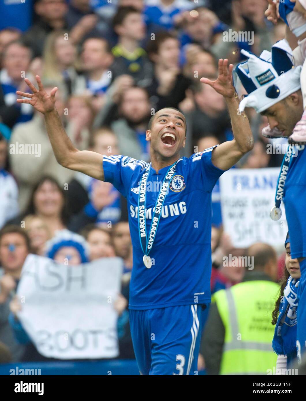 Chelsea players stamford bridge hi-res stock photography and images - Alamy