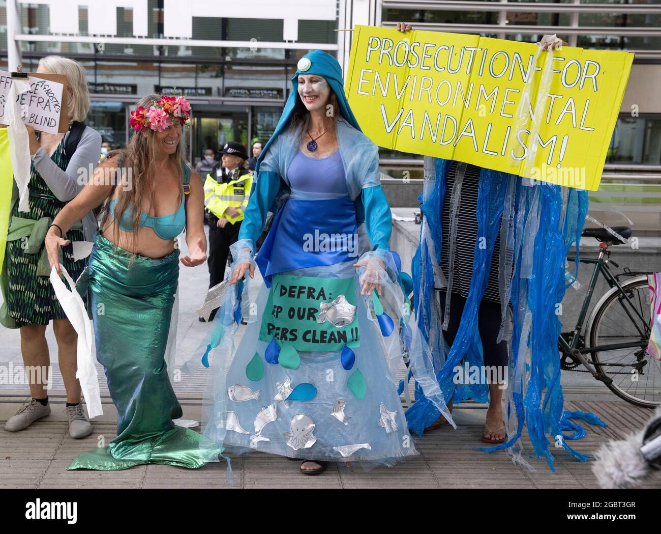 Xr water pollution hi-res stock photography and images - Alamy